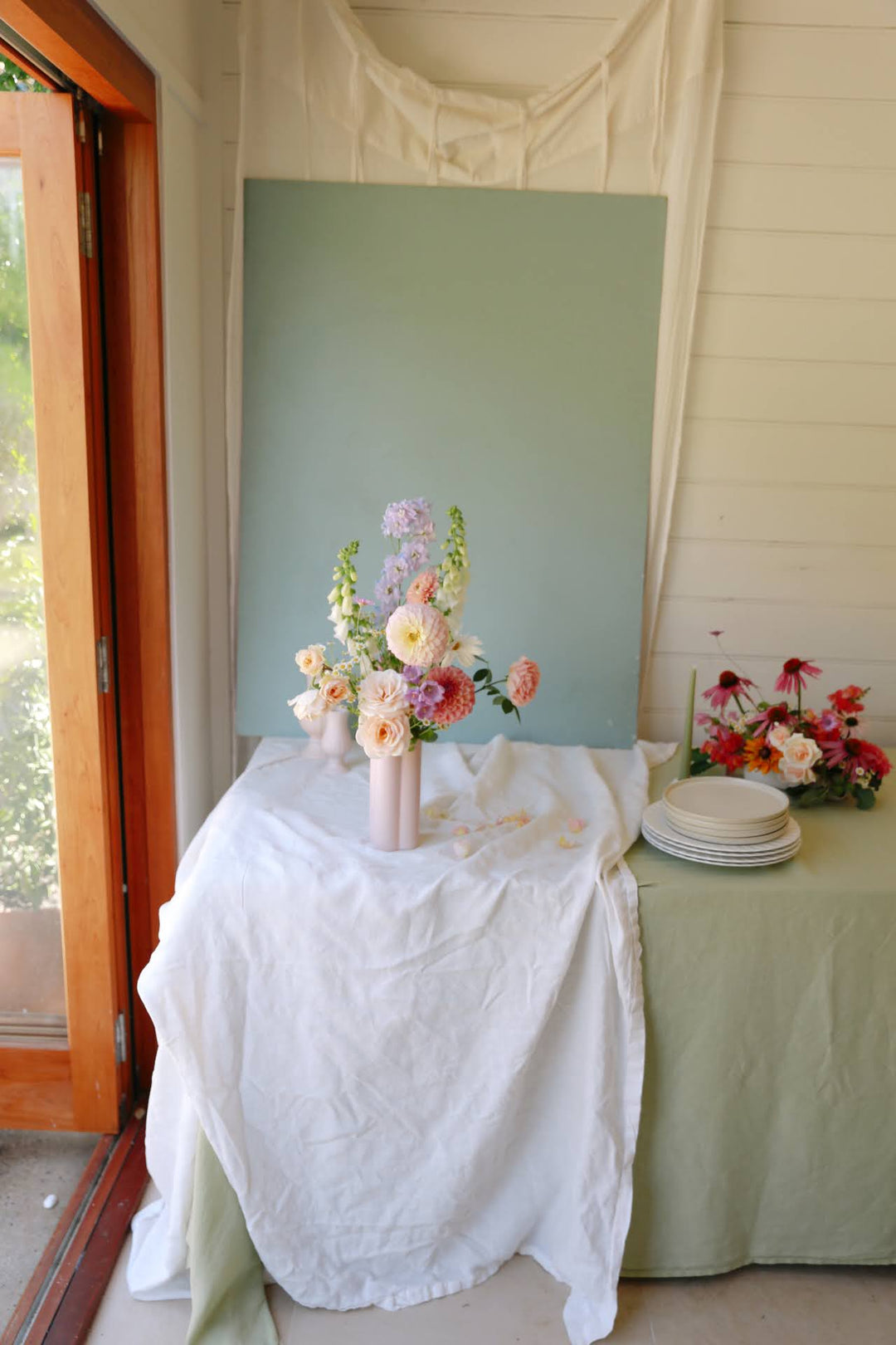 Clover Vase | Beige Blush – Oh Flora Store